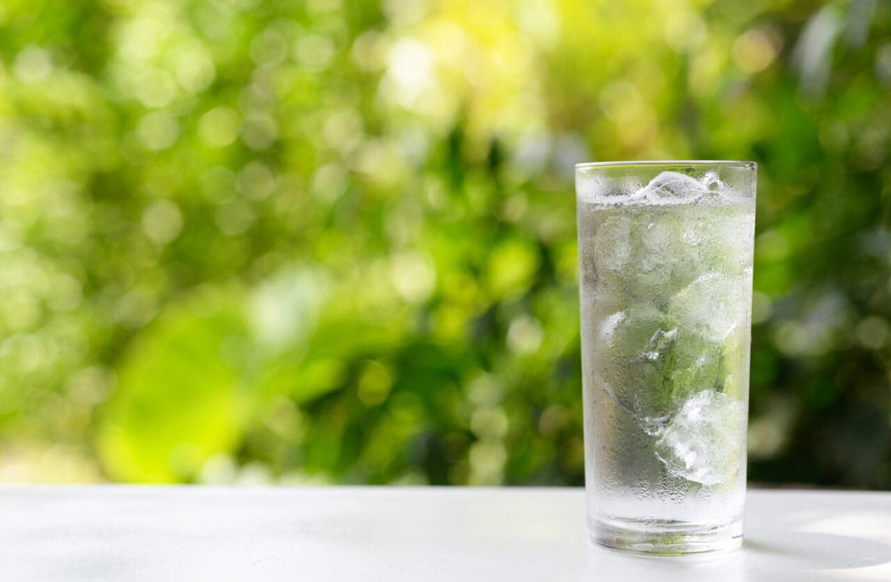 Ice Water Hack for Weight Loss: Does It Really Work?