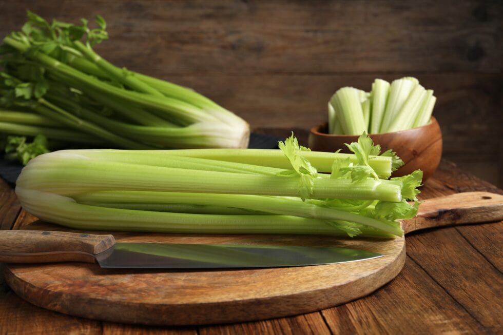 Celery: Calories, Weight Loss, Nutrition Facts & Health Benefits